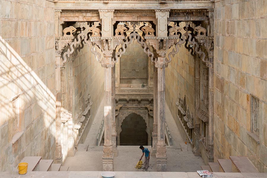 Raniji ki Baori - the Queen's Stepwell at Bundi – Silk Road Gallery